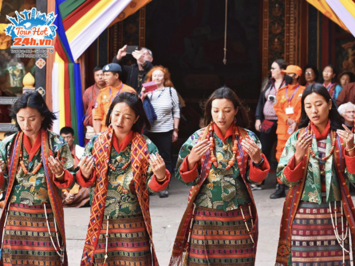 Khám phá nét đặc trưng của những điệu múa Cham truyền thống ở Bhutan ...
