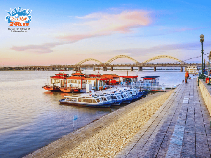 Khám phá vẻ đẹp băng tuyết tuyệt mỹ ở sông băng Tùng Hoa | Tourhot24h.vn